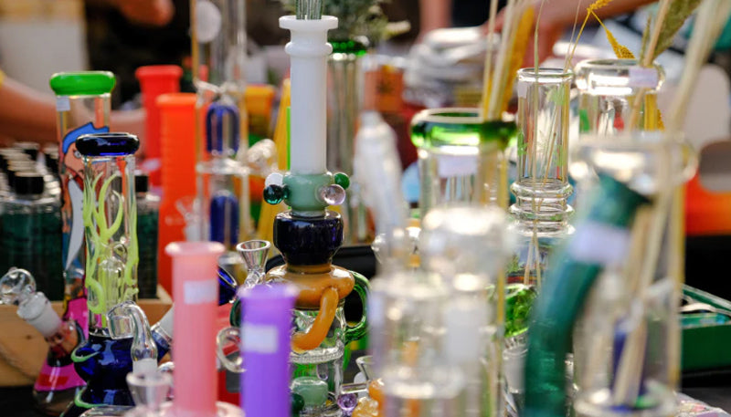 10 Cheap Glass Bongs That Won't Break the Bank